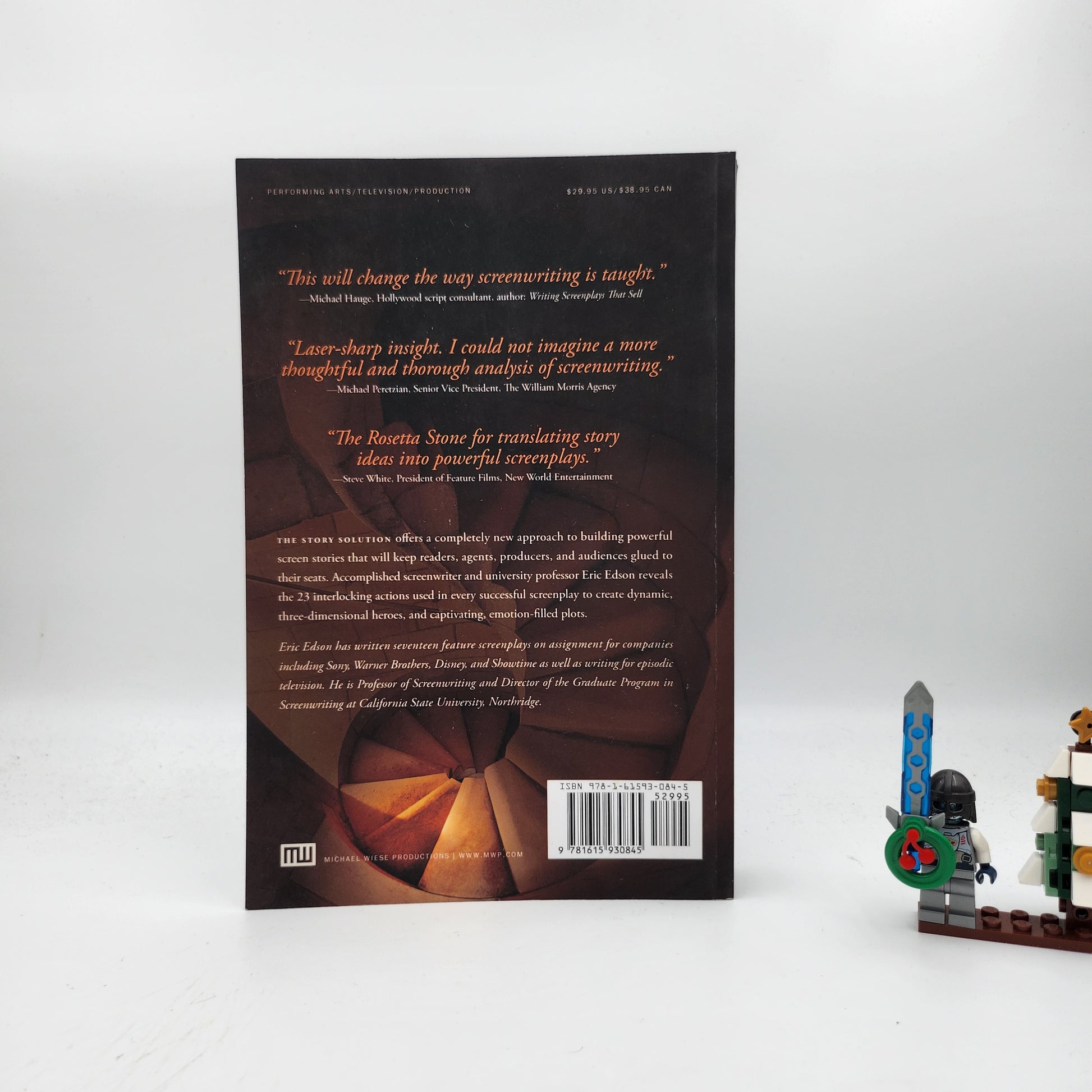 The Story Solution: 23 Actions All Great Heroes Must Take - Eric Edson – Books For Less